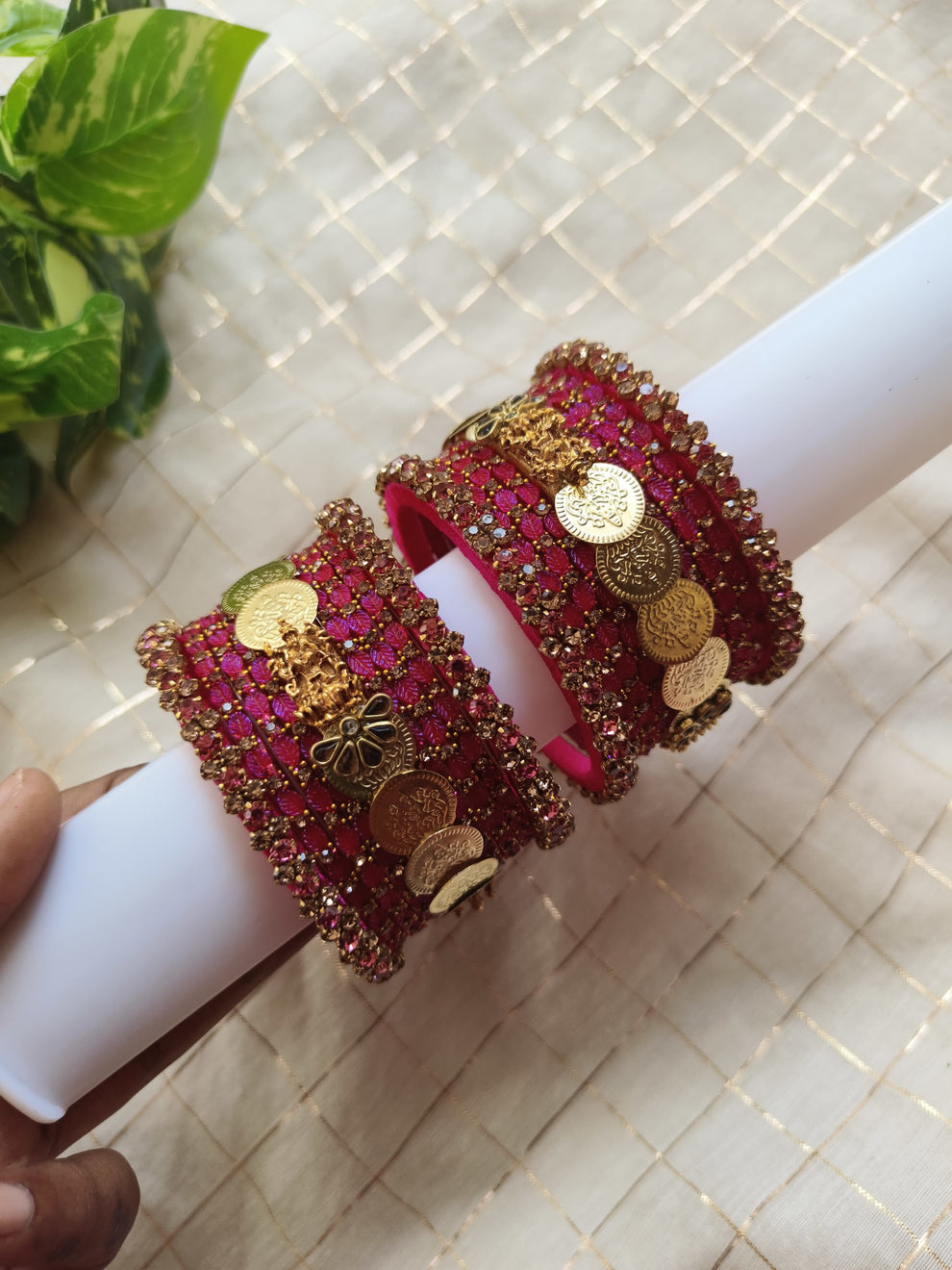 STC 15 – Nila Bangles