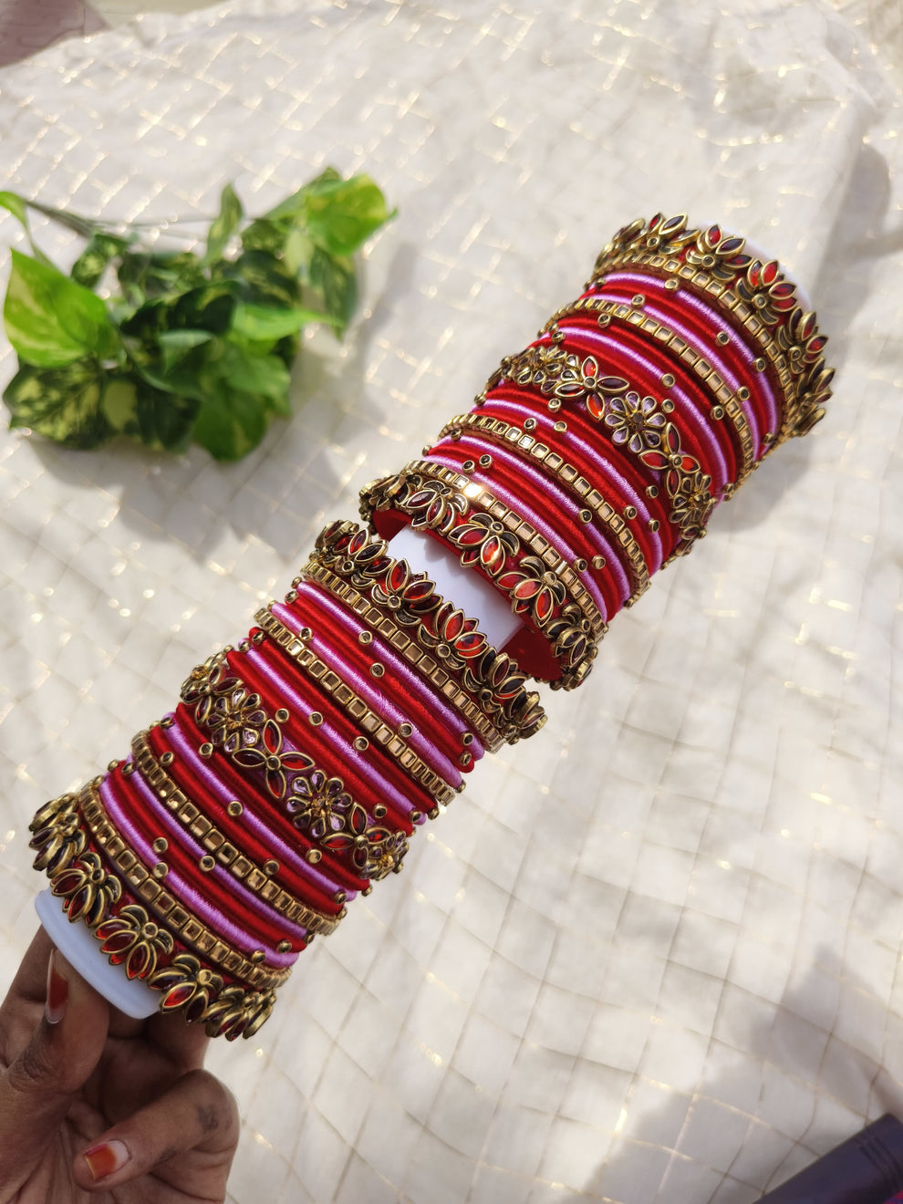 STC 24 – Nila Bangles