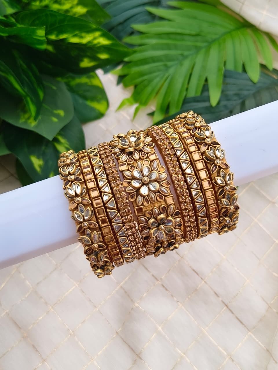 STC 9 (muhurtham bangle) – Nila Bangles